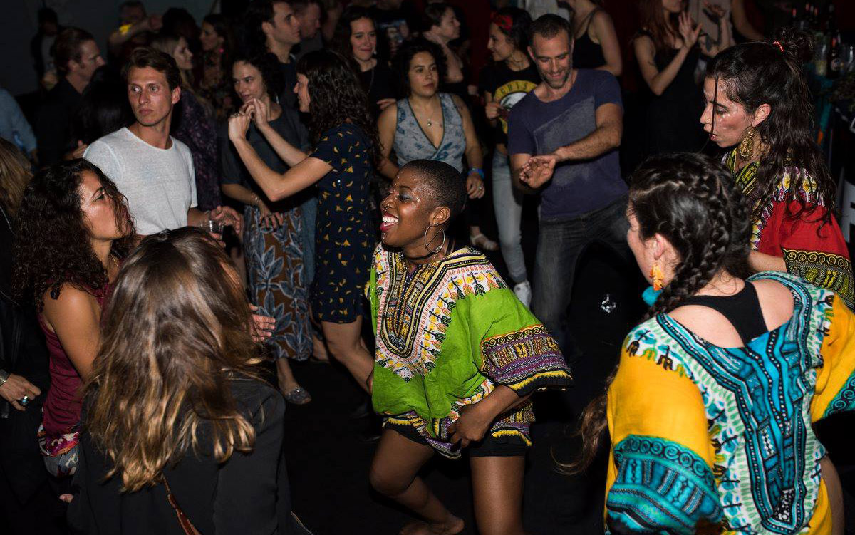 AFROBRASILIANA WAREHOUSE PARTY 02 - Groovescooter