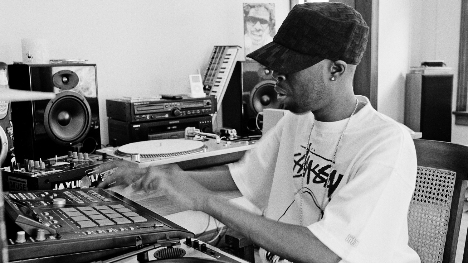 THE LEGACY OF J DILLA - Groovescooter